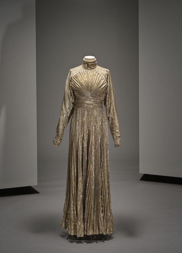Bonhams Cornette de Saint Cyr : Nina Ricci, collection Haute Couture ...