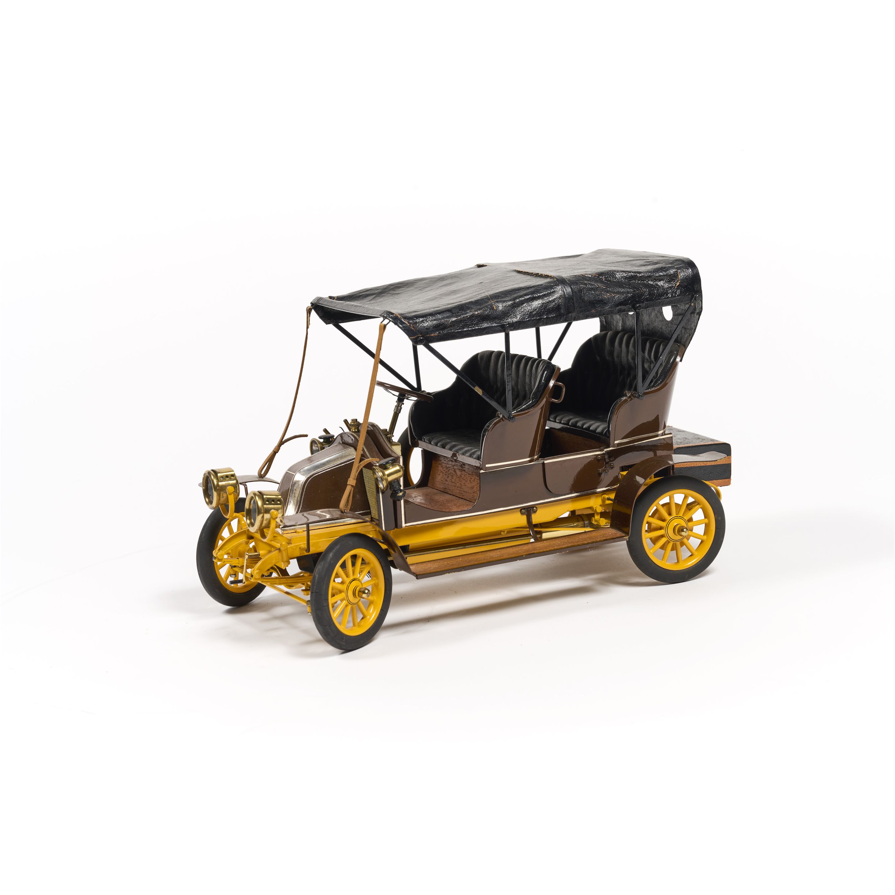 Bonhams Cars : MARC ANTONIETTI, Maquette Renault