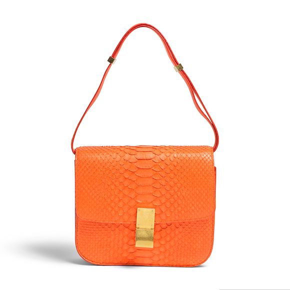 Bonhams Cornette de Saint Cyr : Celine. Sac Classique Box en cuir de ...