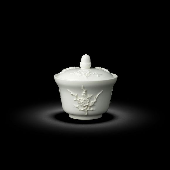 Bonhams : A Bow sugar bowl and cover, circa 1752-55