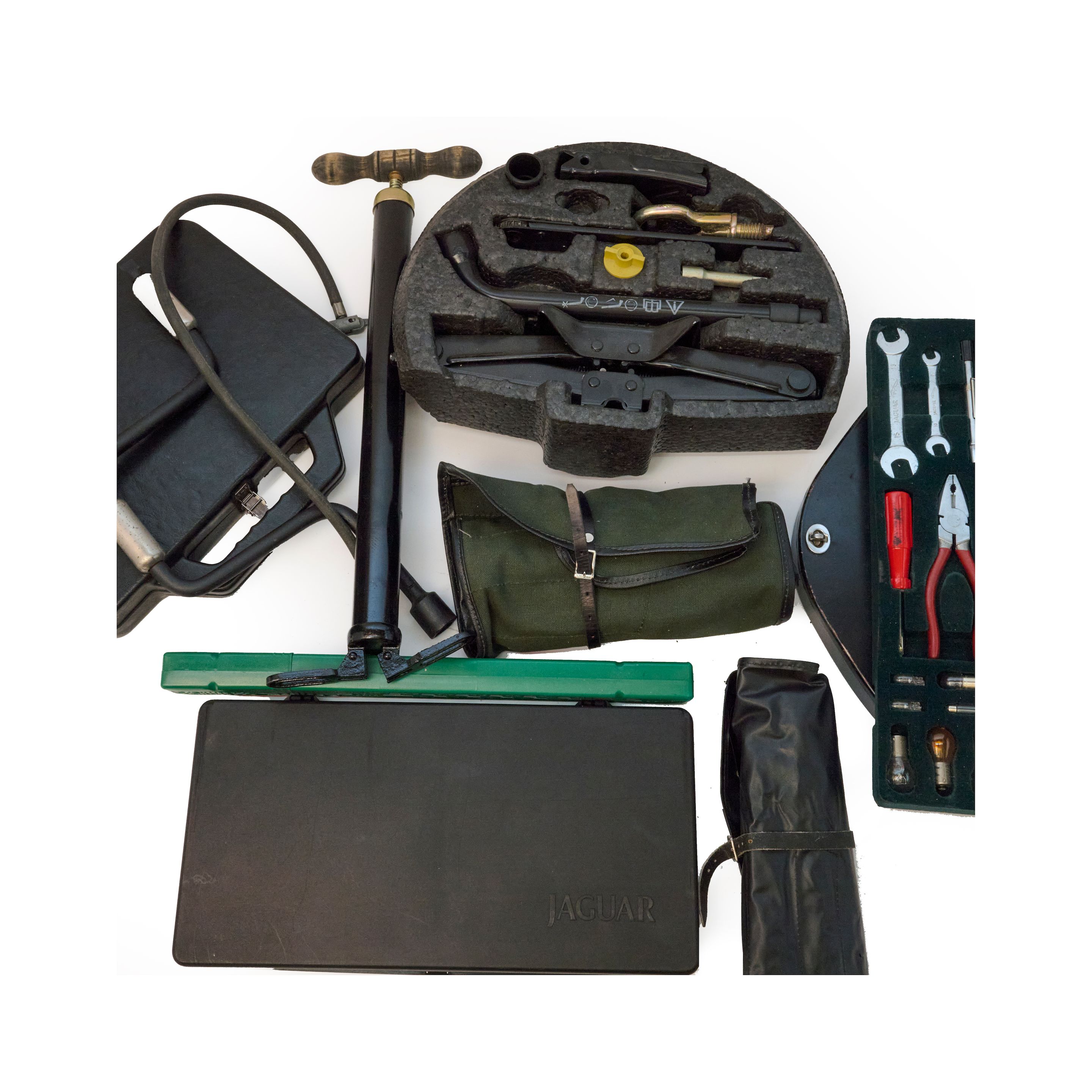 Bonhams Cars : Mainly Jaguar Tools - Lot No. 3